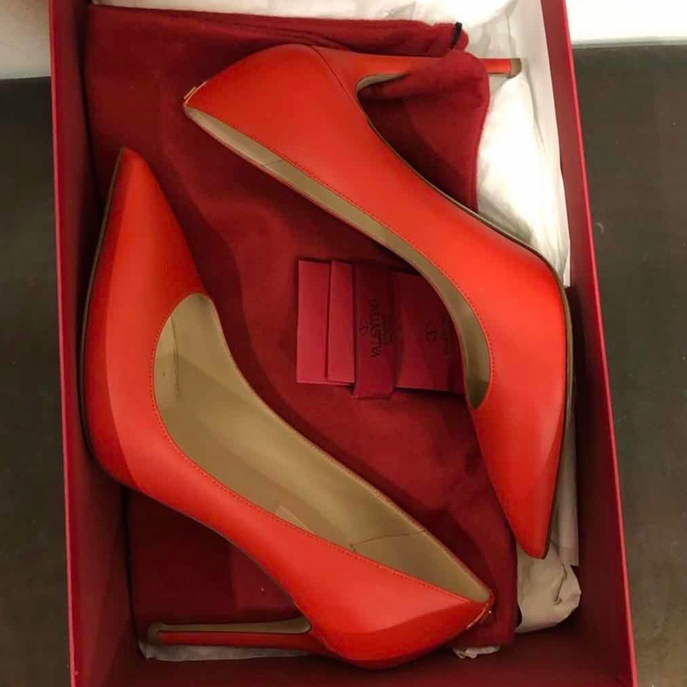 Authentic Valentino Red High Heel Pumps - Gem